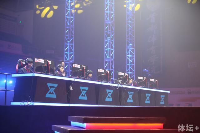 BQG队长：平时用堡垒+Dva阻击外挂 福州站争取全胜