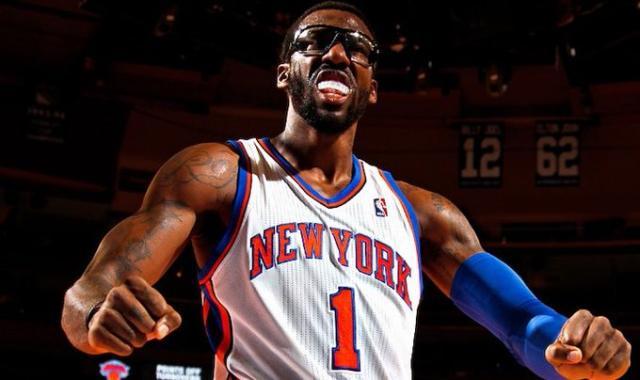 小斯：我非常喜欢海外文化 中国文化尤其有趣